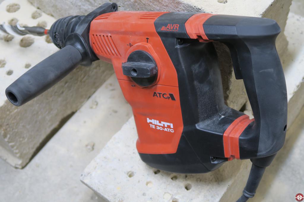 Hilti présente son nouveau perforateur-burineur filaire TE 30-ATC/AVR - Zone Outillage